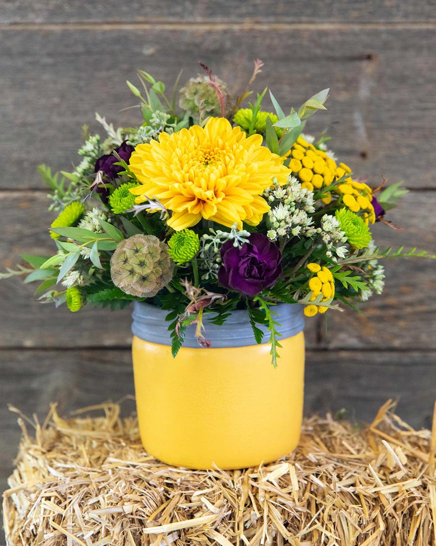 Fresh Florals - Brady's House of Flowers